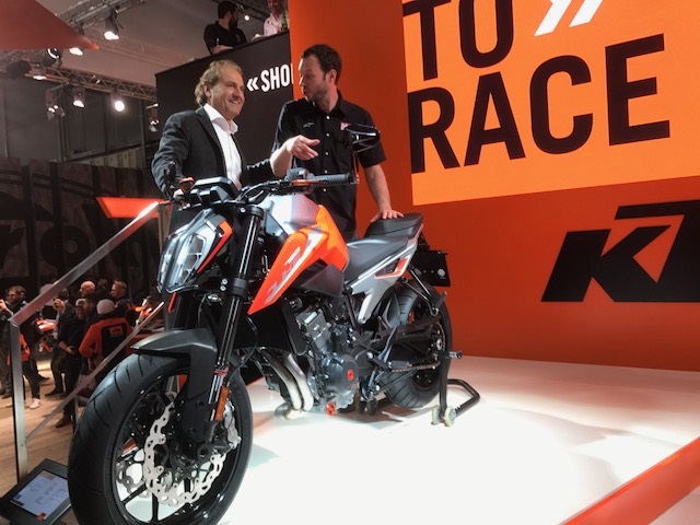 790-Duke-Reveal - Colwyn Bay KTM