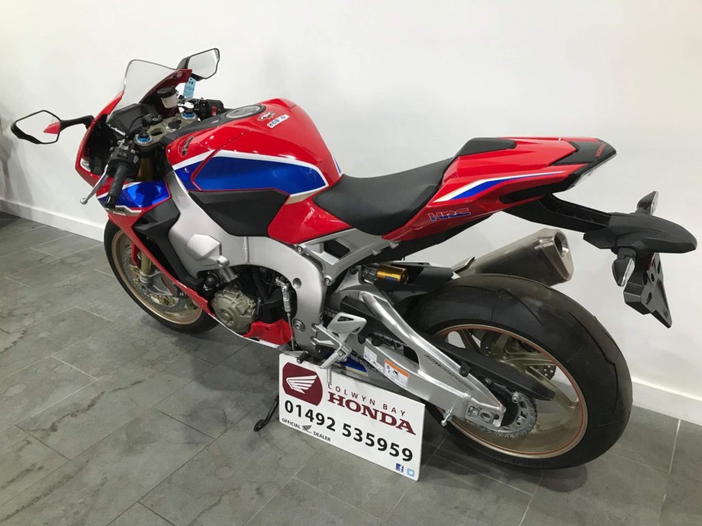 Honda CBR1000RR Fireblade SP2 image - Colwyn Bay KTM